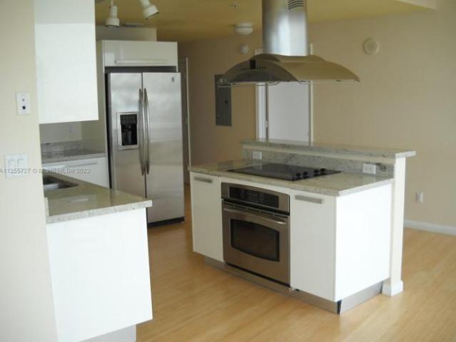 601 36 St NE #1701, Miami, FL 33137