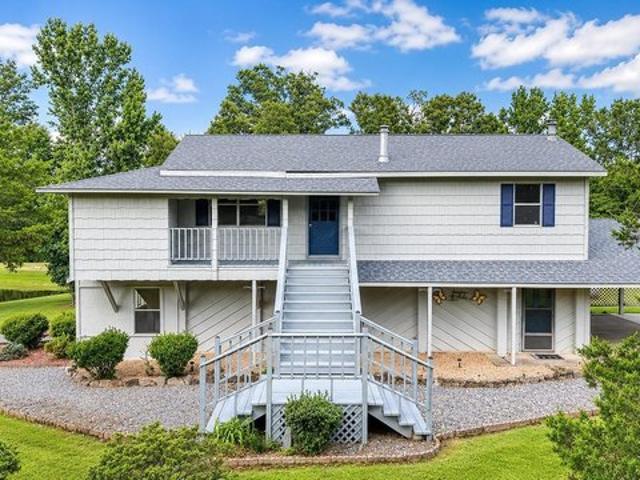601 Country Pl, Star City, AR 71667