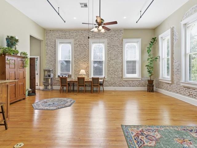 601 Court St Ste 200, Hattiesburg, MS 39401