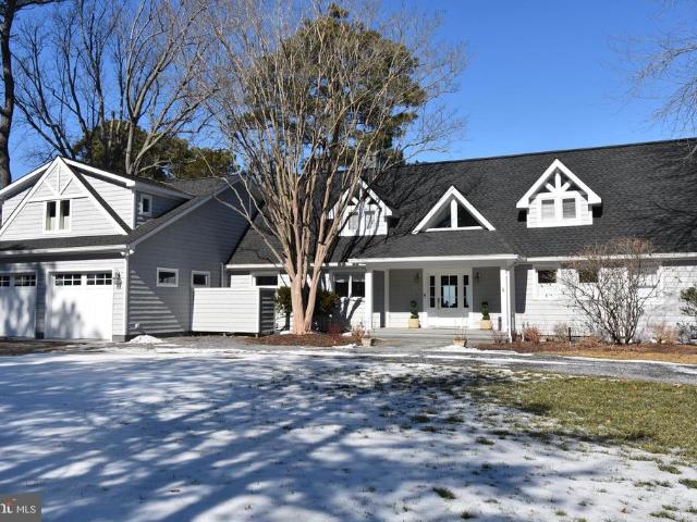 601 Cove Road