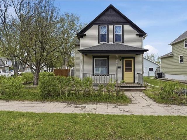 601 Cherry St, Grand Forks, ND 58201