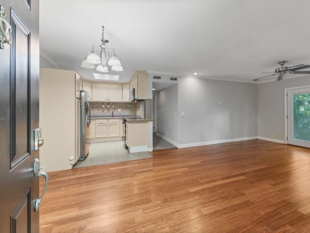 601 Boyd Mill Ave # H2