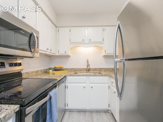 601 Boyd Mill Ave P8, Franklin, TN