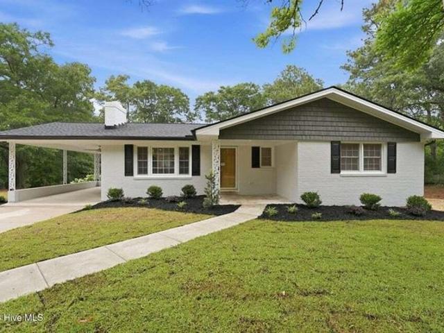 601 Bethesda Ave, Aberdeen, NC 28315