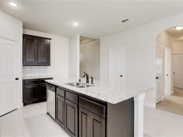 601 Beechwood Dr, Greenville, TX 75402 | MLS #21206