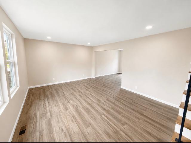 601 Bellevue Rd N