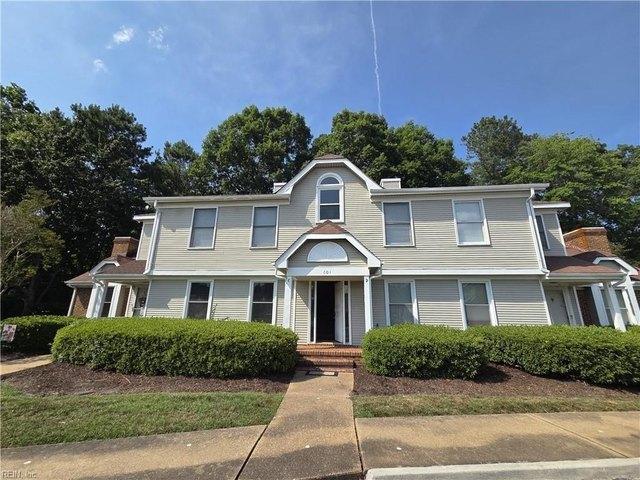 601 Bridge Xing Apt D, Yorktown, VA 23692