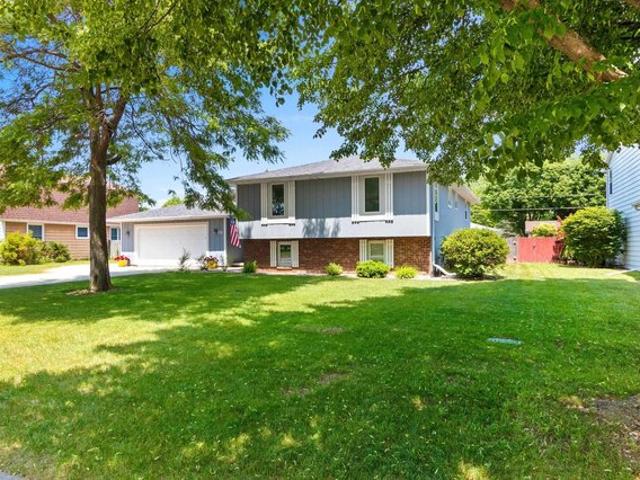 601 Brookridge St, Green Bay, WI 54301