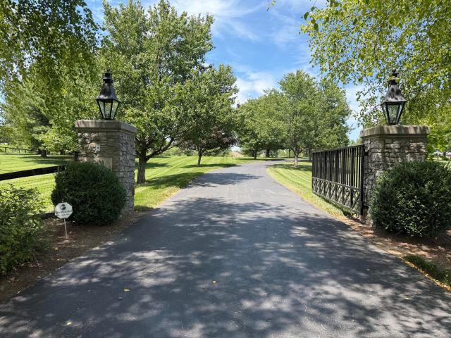 601 Delong Road