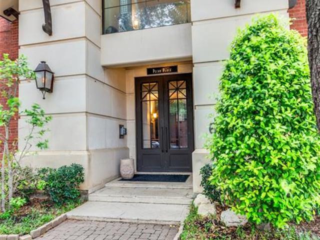 601 E 1st St, Unit 220, Fort Worth, TX 76102 | MLS #21238 | Compass