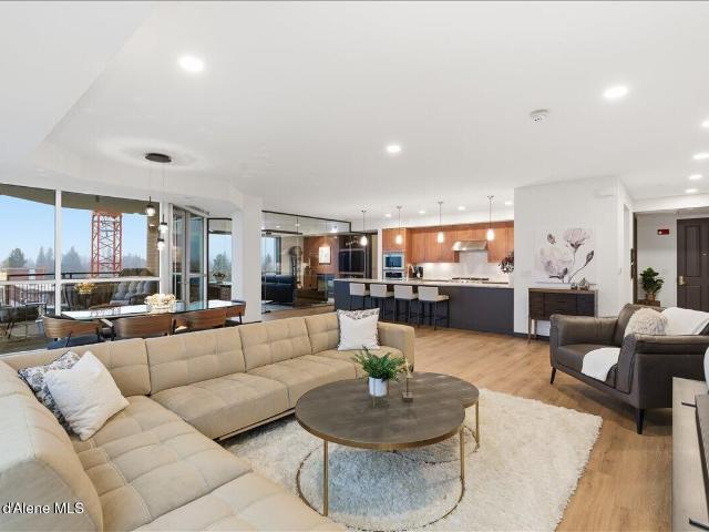 601 E Front AVE #STE 1001, Coeur d'Alene, US, ID