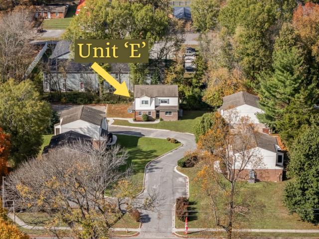 601 E Grundy St # E