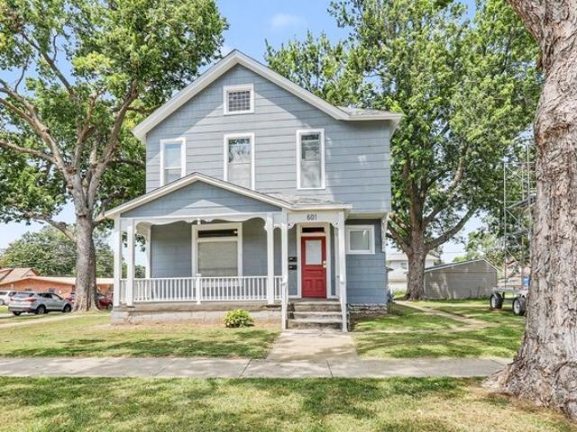 601 E Robinson St, Knoxville, IA 50138