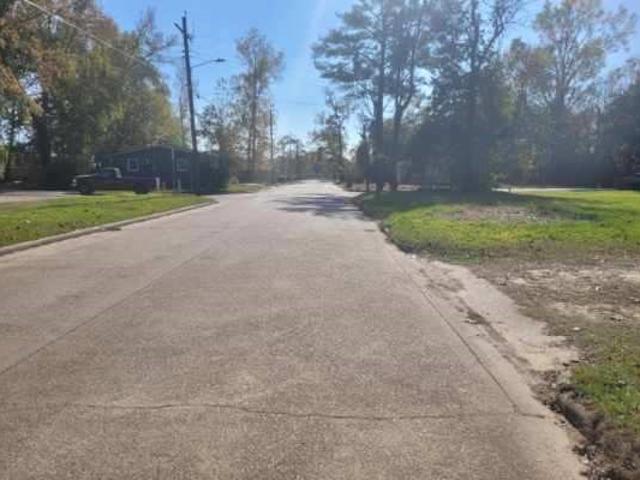 601 Earnest Carrington Sr Avenue