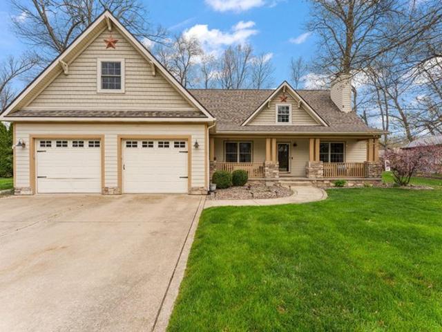 601 Eastwood Dr, Kouts, IN 46347