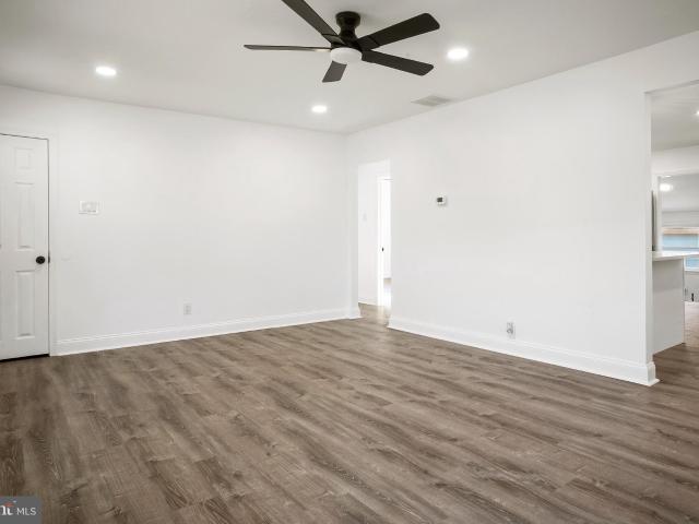 601 Evesham Ave W, Magnolia, NJ 08049 | MLS #NJCD2115 | Compass