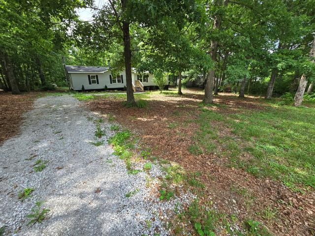 601 Foxwood Drive