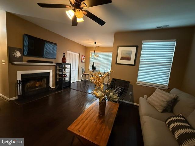 601 Forest Walk Lane # 201