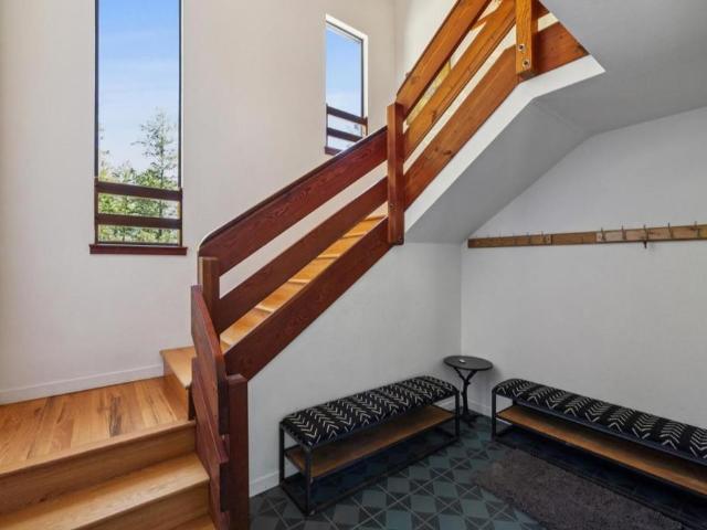 601 Farmin Road