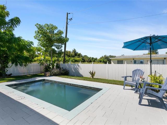 601 Hamlin St, Nokomis, FL 34275 | MLS #A4668