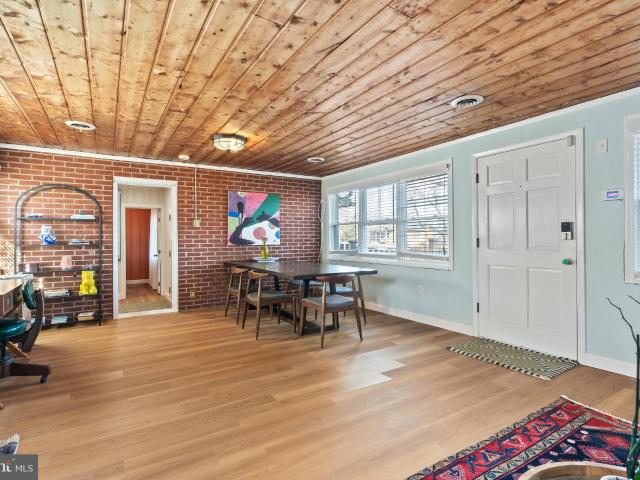 601 Hanson Ave, Fredericksburg, VA 22401 | MLS #VAFB2009 | Compass