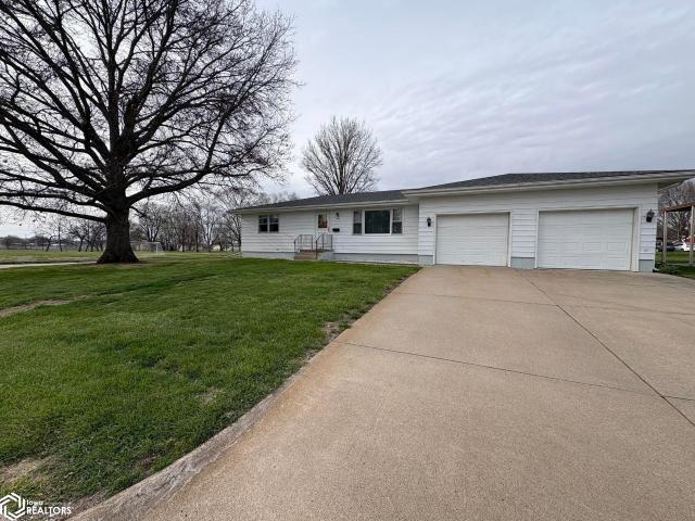 601 Hillcrest Drive