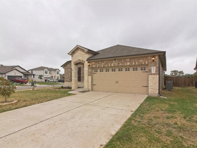 601 Hummingbird Ln, Leander, TX 78641 | MLS #8405 | Compass