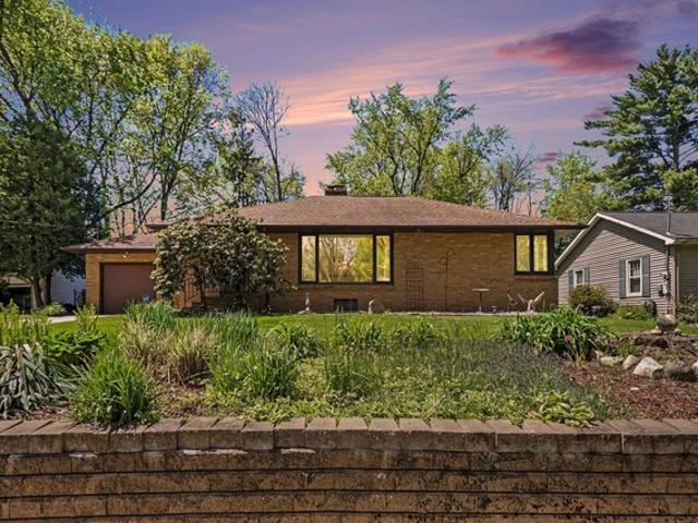601 Jenks Blvd, Kalamazoo, MI 49006