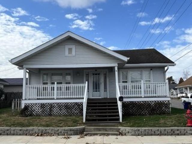 601 O St, Bedford, IN 47421