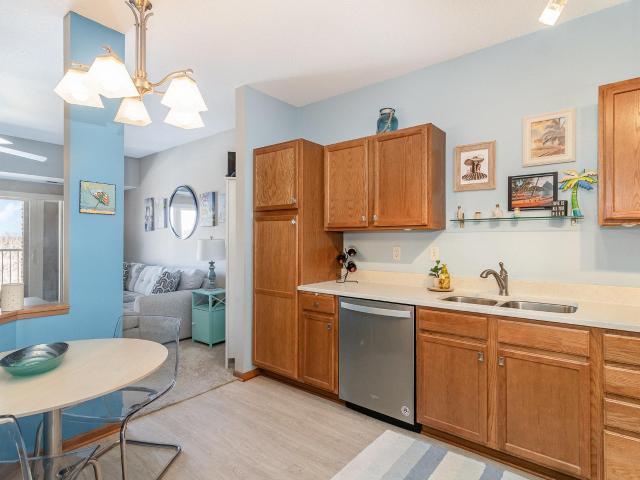 601 Levander Way # 320