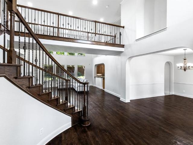 601 Livingston Drive