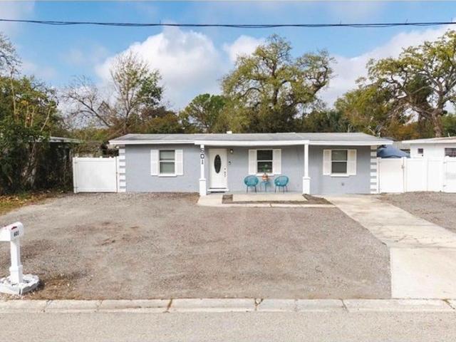601 Lime Tree Rd, Tampa, FL 33619