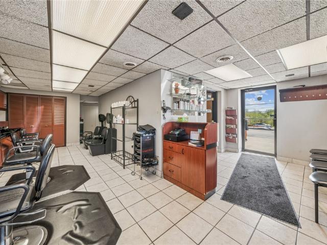 601 Lincoln Highway