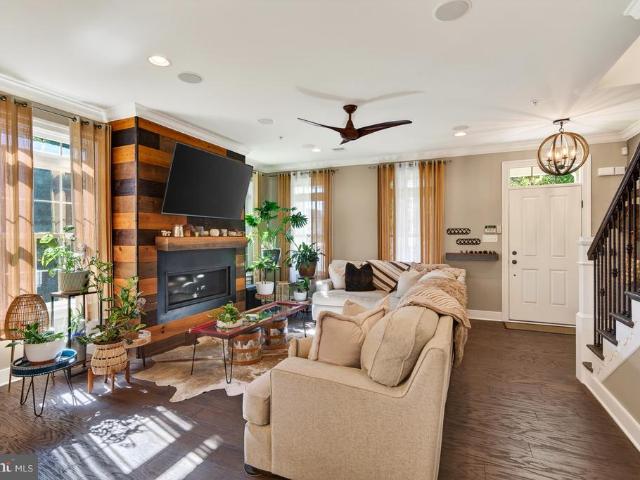 601 Magnolia Court