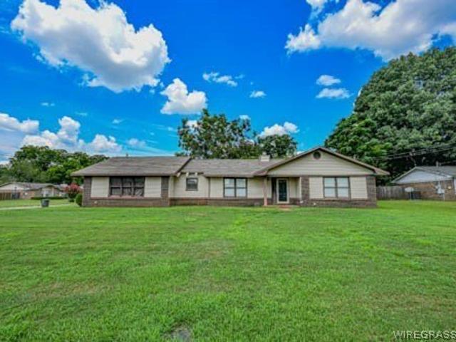 601 Melbourne Dr, Enterprise, AL 36330