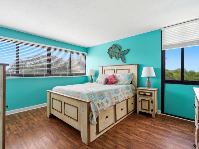 601 Mitchell Dr. 403