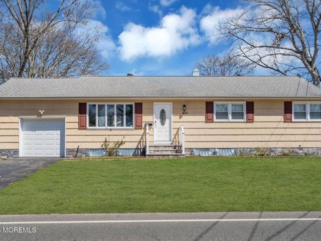 601 Midstreams Rd, Brick, NJ 08724