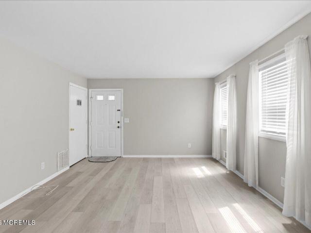 601 Mistletoe Avenue Unit 20