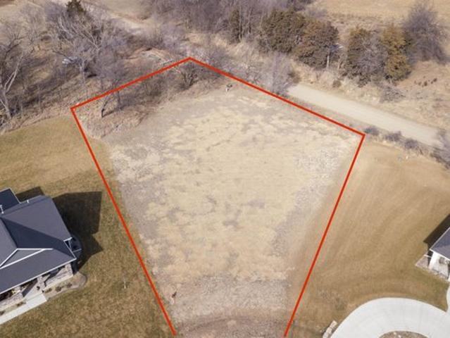 601 Mullane Dr, Alma, NE