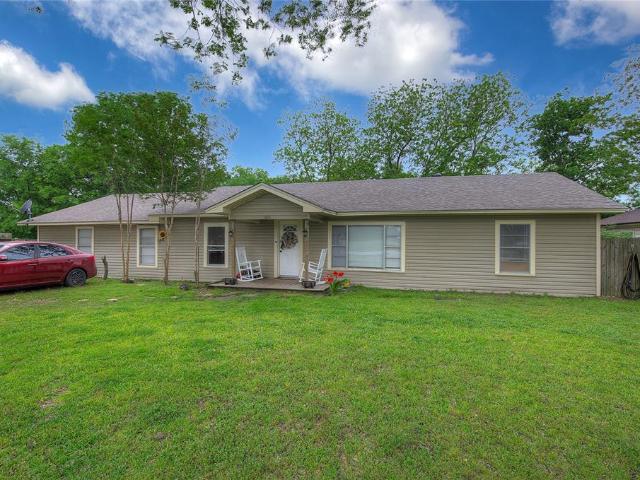 601 N 4th St, Wills Point, TX 75169 | MLS #21251 | Compass
