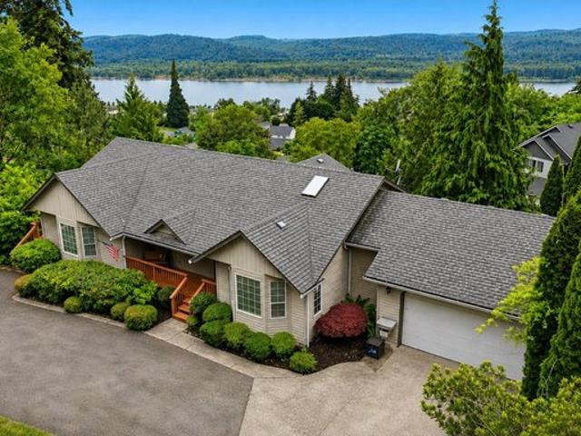 601 N 5th St, Kalama, WA 98625