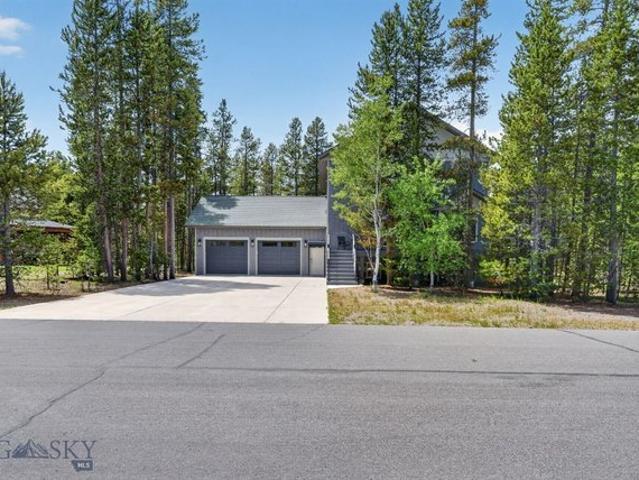601 N Hayden St, West Yellowstone, MT 59758