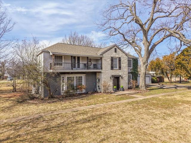 601 N Main St, Leonard, TX 75452 | MLS #21171 | Compass