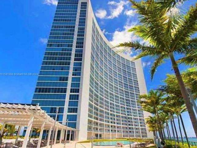 601 NE 36th St #1105, Miami, FL 33137