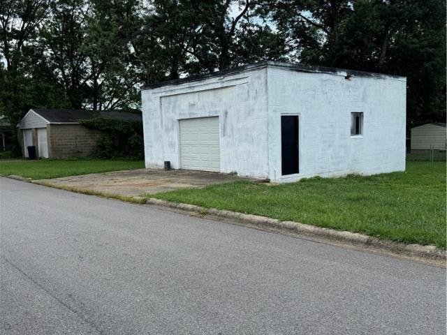 601 Nicely Avenue