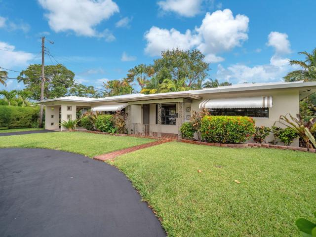 601 NW 29th St, Wilton Manors, FL 33311 | MLS #B26021 | Compass