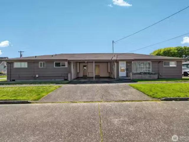 601 S 4th Ave, Kelso, WA 98626 MLS 2360288