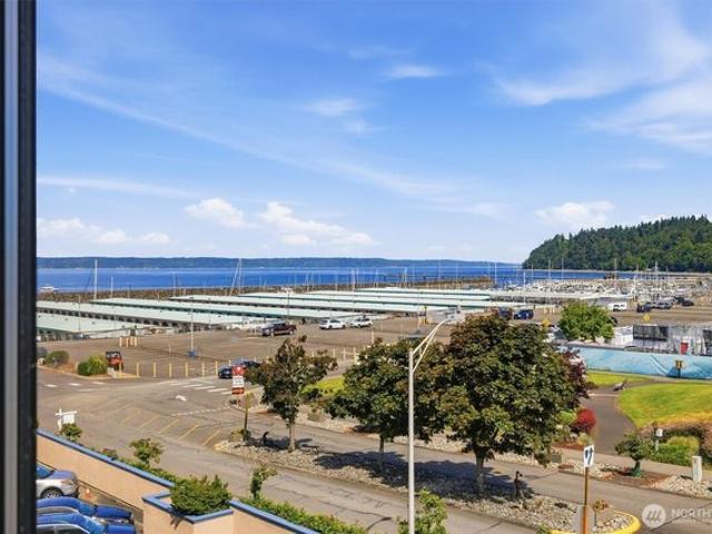 601 S 227th St Apt 407N, Des Moines, WA 98198