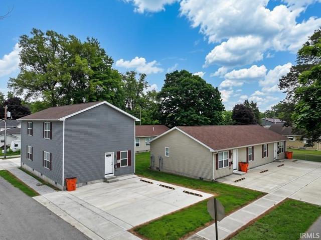 601 S Burson St, Winamac, IN 46996