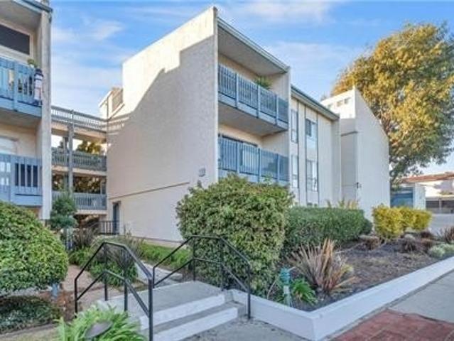 601 S Prospect Ave Unit 103, Redondo Beach, CA 90277